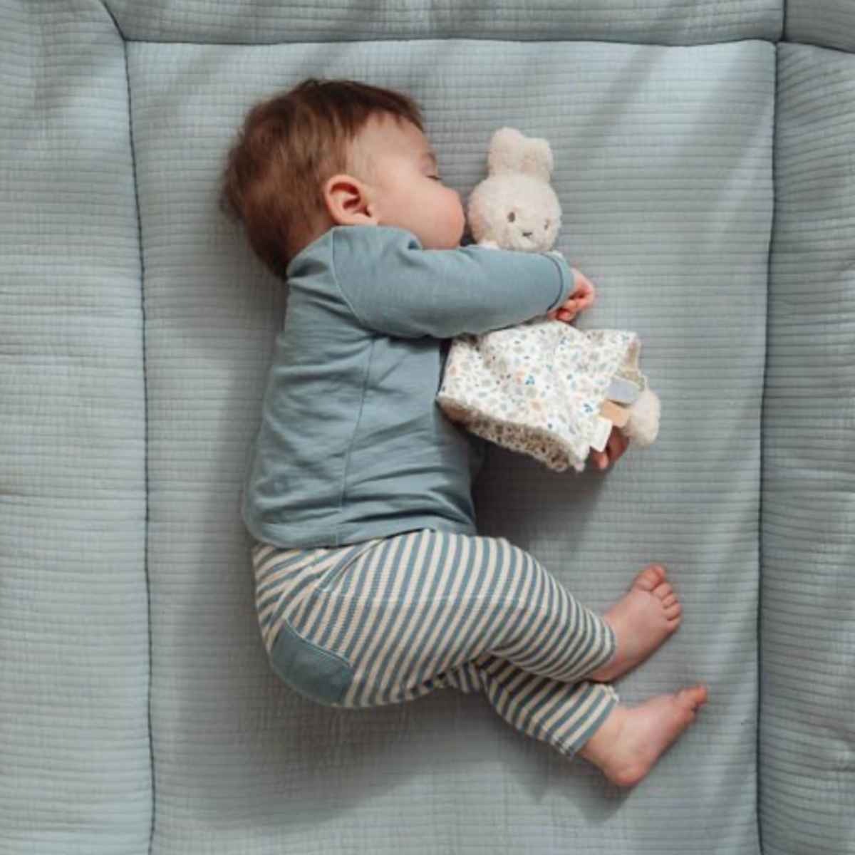 Miffy | Little Dutch Cuddle Cloth | Lucky Leaves | ChocoLoons